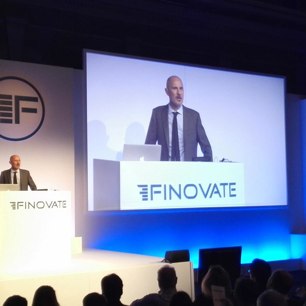 modeFinance on stage at the Finovate conference | Modefinance